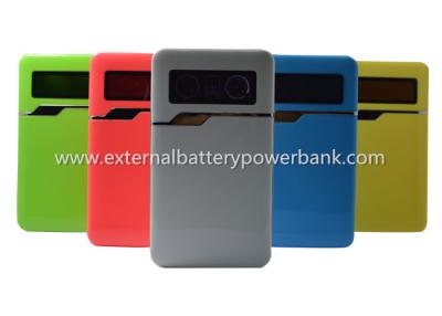 Cina La Banca esterna portatile doppia verde 6600mAh di potenza della batteria di USB di rettangolo per il MP3/MP4 in vendita