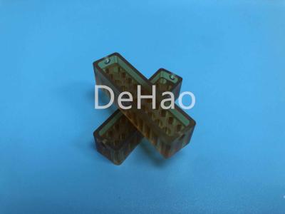 中国 Ultem 1000 PEI Rohsの範囲の高温を機械で造る絶縁のブロックCNC 販売のため