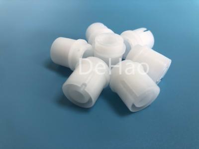 中国 CNC は優秀な支払能力がある剛性の RF マイクロ波 Pom のコネクターを分けます 販売のため