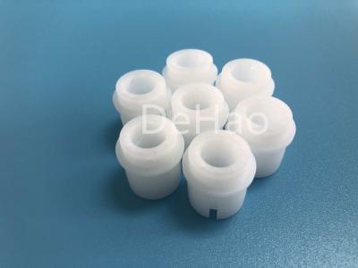 中国 CNC は優秀な支払能力がある剛性の RF マイクロ波 Pom のコネクターを分けます 販売のため