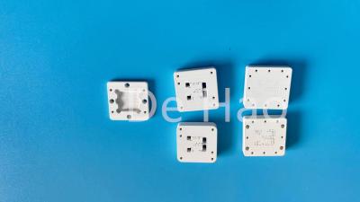 China Peças fazendo à máquina do CNC do AMIGO do AUGE do PPS para os soquetes à venda