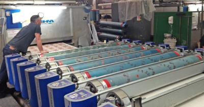 Cina Schermo rotatorio elasticità uniforme di spazio all'aperto di forte che stampa 819 ripetizione 195M in vendita