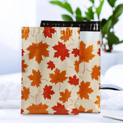 China Essential Maple Leaf Express Bag In Autumn And Winter for sale