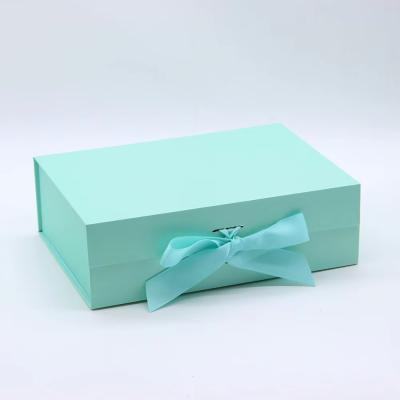 Cina Scatola regalo di lusso e eco-friendly stampata su misura in vendita