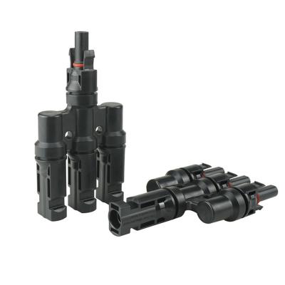 Cina 30A connettori di rami solari in rame IP67 con bassa resistenza al contatto in vendita