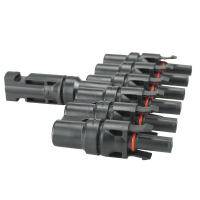 Cina Connettore fisso leggero per rami solari Grado di protezione IP67 per la centrale elettrica in vendita