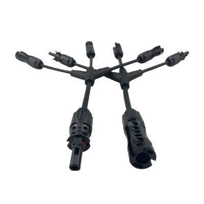 Cina 30A connettore per rami di pannelli solari impermeabili con protezione di classe II in vendita