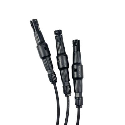 Cina Connettore fusibile solare IP67 30A 1500V per sistemi fotovoltaici esterni in vendita