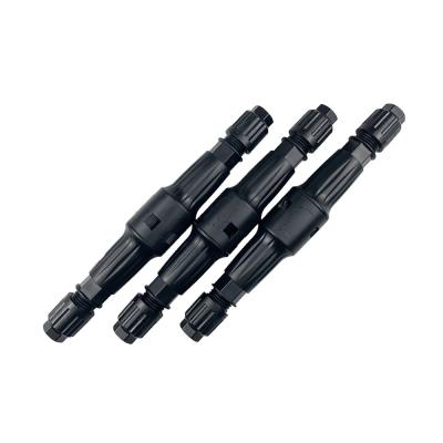 China Conector de fusibles solares de 1500V 30A IP67 UL94-V0 para paneles negros en venta