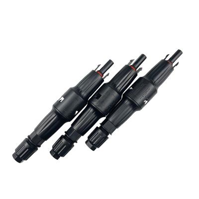 Chine 30A Black Photovoltaic Fuse Connector for Solar System Installations à vendre