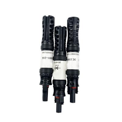 Connettore per diodo solare UL94-V0 IP67 per cavi da 2.5-6mm² 6000V AC