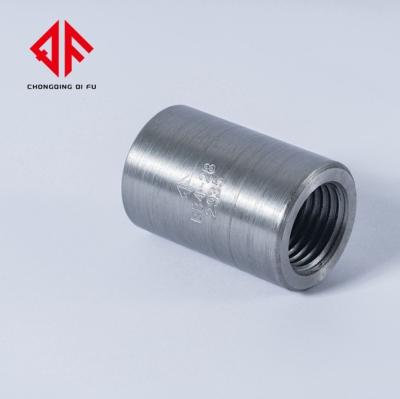 China El carbono moderno M12 paralelo de acero estructural roscó el acoplador del Rebar en venta