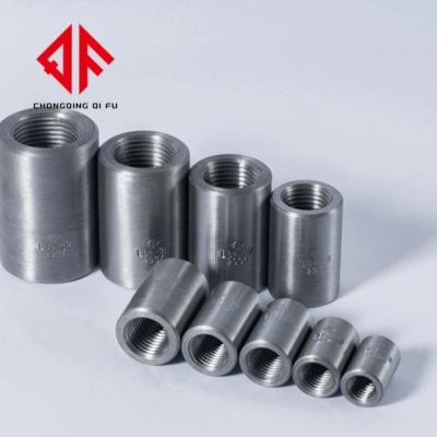 China El carbono moderno M12 paralelo de acero estructural roscó el acoplador del Rebar en venta