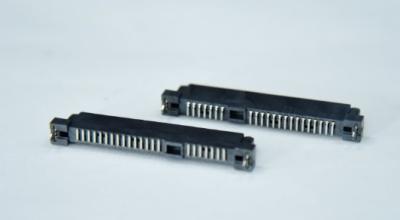 Cina SATA 22p/F DIP Type Au 6/F Plated Wire to Board Connector in vendita