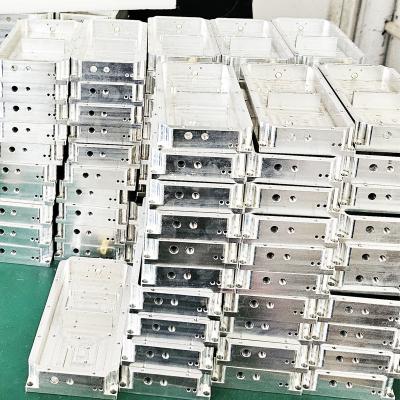 Cina 2.4GHz-5.8GHz Modulo anti-drone a 360 gradi con modalità di interferenza multiple in vendita