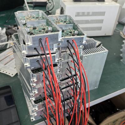 China Anti-Drohnen-Verteidigungssystem mit variablen Sweep-Modi 5 km Frequenzbereich 360 Grad Abdeckung zu verkaufen