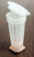 China ABS Material Queen Cell Protector for Beekeeping with Common and Superior Quality Options for sale
