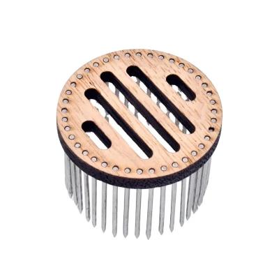 China Stainless Steel Needles Queen Bee Cage 50*37mm Wood Material for Beekeeping for sale