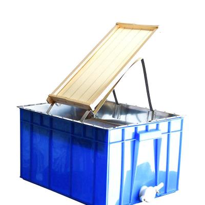 China Stainless Steel Mini Honey Comb Frame Shelf 52*41.5*12cm Blue Square Beekeeping Frame Holder for sale
