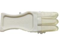 China Plastic Royal Jelly Tools with 3 Teeth for Efficient Royal Jelly Picking for sale