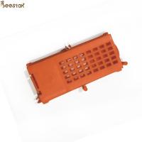 China Red and White Plastic Multifunctional Queen Cage for Bee Queen Rearing System for sale