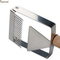 China 17 Needles Stainless Steel Honey Uncapping Fork with Wooden Handle for Beekeeping for sale