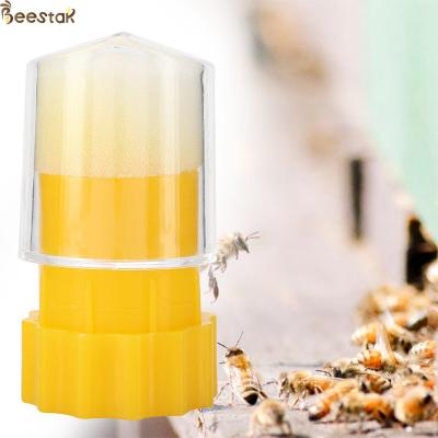 China Queen Marker Bottle Beekeeping Equipment Yellow Mark Queen Bee Cage for sale