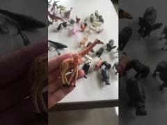 Des jouets de mannequins pour animaux de la faune 11 PCS Mini orang-outan Elephant Hippo Buffalo Lizard Figurine Fête de famille