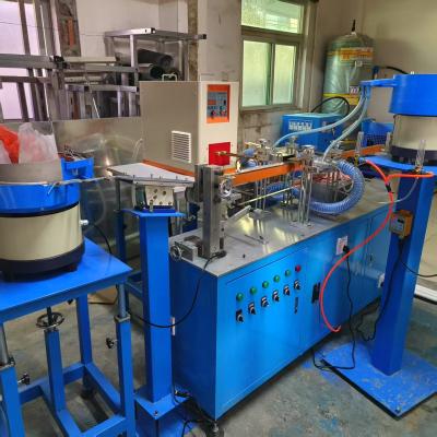China Máquina de Colagem de Parafusos PLC Totalmente Automática para Revestimento Adesivo de Rosca à venda