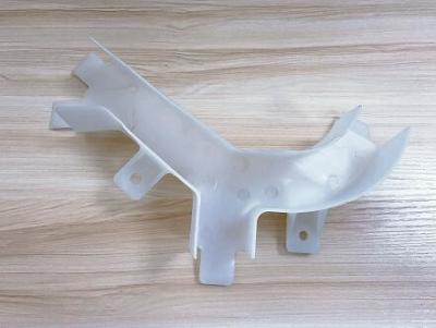 Cina Protezione su misura di plastica resistente alle intemperie del cablaggio del rimorchio di forma delle clip di chiusura in vendita