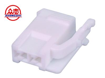 China 2 conectores automotivos leves pessoais traseiros fêmeas do fio da maneira 90980-12347 à venda