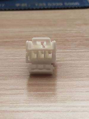 Cina 2 terminali automatici del connettore della femmina 174921-1 di Pin per il cablaggio del cavo in vendita