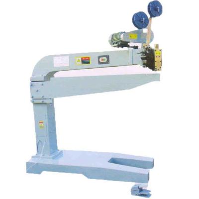 China Einfache Operation der kleinen Fabrik manueller der Karton-Kasten-nähende Maschine zu verkaufen