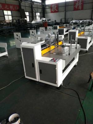 Cina Macchina guidata elettrica di Slotter della divisione con alimentazione carta che riceve Tabella in vendita