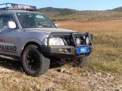 Cina toro Antivari di MITSUBISHI del paraurti 4x4 per l'installazione facile di Pajero V97 V93 V73 in vendita