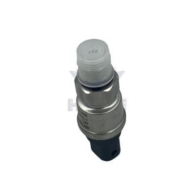 China Excavator Spare Parts SK200-8 Oil Pressure Sensor LS52S00019P1 High Guarantee for sale