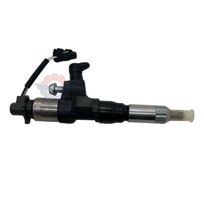 China SK200-8 SK250-8 Baggerteile J05 Motor Eisenbahnbrennstoffspritzer 095000-6353 VH23670E0050 zu verkaufen