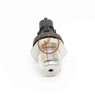 China Excavator Parts Fuel Pipe Relief Valve 20793590 20973777 Construction Machinery for EC210EC240EC290 for sale