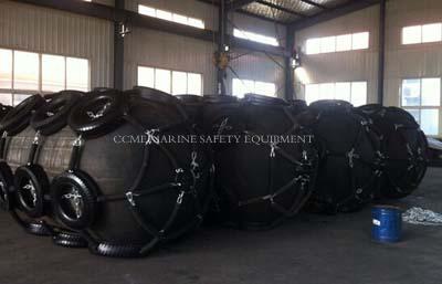 China Marine Floating Pneumatic Marine Rubber Fender for sale