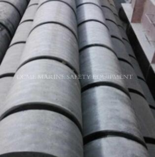 China Floating Tugboat Fender Pneumatic Marine Rubber Fender for sale