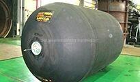 China D3.5mxL7m Floating Pneumatic Rubber  Fenders Sling Type Without Chains Or Tyres for sale
