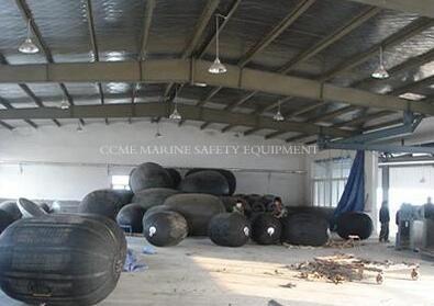China Marine Pneumatic Rubber Fender Used For Ship for sale