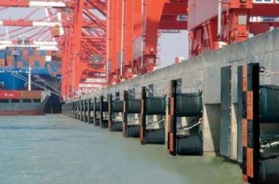 China Diameter 650mm To 3350mm Cell Type Dock Rubber Fender Marine Fender for sale