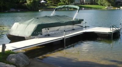 China Plastic Floating Boat Docks Floating pontoon for sale