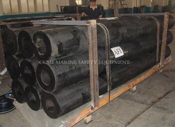 China Marine Rubber Cylindrical Dock Fender for sale