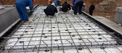 China Floating Dock Concrete Aluminum Alloy Hot DIP Galvanized Steel Pontoon Structure for sale