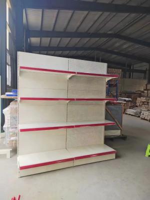 Cina Garage personalizzato 4 strati ripiani di visualizzazione scaffalature per negozi al dettaglio in vendita