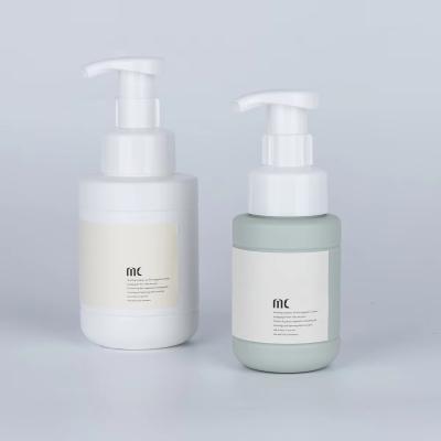 China 200ml 350ml PET Cosmetic Foam Pump Bottle Shatterproof Custom Colors (MC-PM-411) for sale