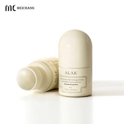 China Medical Grade PE Roll-on Bottle with Leak-proof Structure for Essential Oils in 30ml Capacity for sale