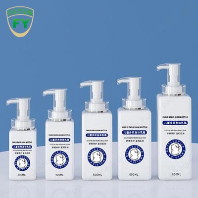 Cina Fuyun 300ml 400ml 500ml 600ml 800ml square pet plastic lotion pump bottle in vendita